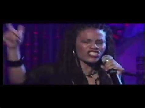 Lynn Lindsey And Tavia Ivey Not Gonna Cry Youtube