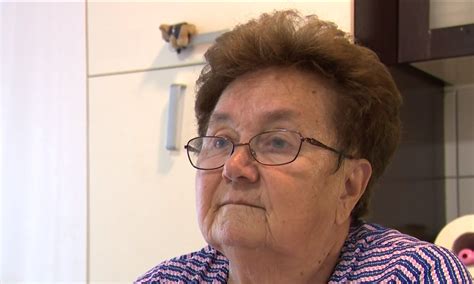 Marica 80 Radila Sam 40 Godina A Sad Perem Prozore Da Bih