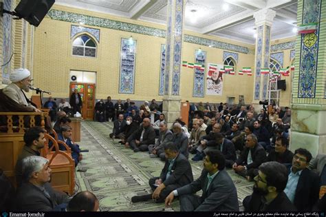 حضور آیت الله دژکام در مسجد میثم تمار شهرک والفجر و دیدار و گفت و گو با اهالی منطقه امام جمعه