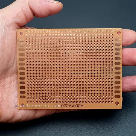 แผ่น Pcb ไข่ปลา 1 หน้า ขนาด 7x9cm สีน้ำตาล แผ่นปริ๊นอเนกประสงค์ Pcb 1 หน้า ไข่ปลา Prototype