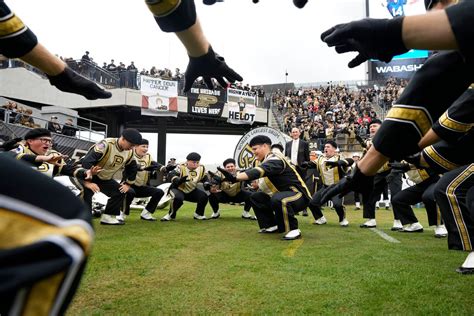 Purdue Fans React Survey Bye Week Hammer And Rails