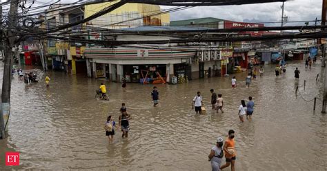 Philippine Storm Victims Feared Tsunami Ran Toward Mudslide The