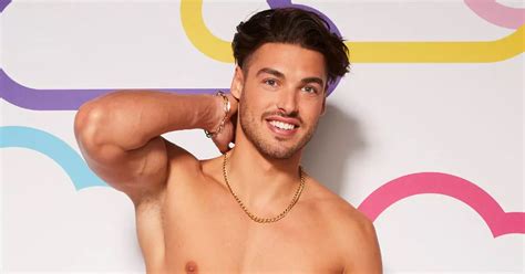 Love Island Sex Toy Seller Spencer Wilks Makes Customer A Very Very Happy Lady Daily Star
