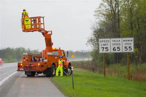 New 75 Mph Speed Limits Heres How Fast Everybody Is Driving In