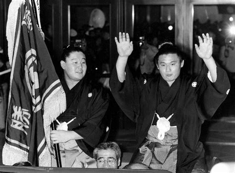 過去には四字熟語や母校愛 大関昇進・霧馬山の口上は？ 毎日新聞