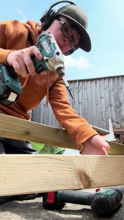 Screwing In The Cross Support Beam Youtube