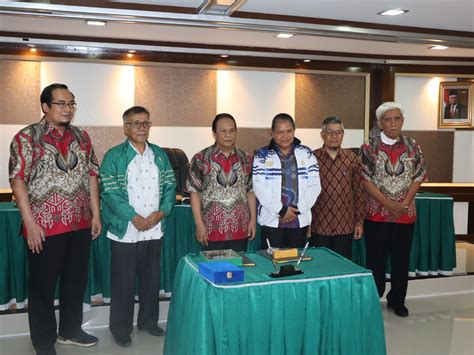 Sepakat Menuju WCU UNAND UNESA Teken Kerja Sama Universitas Andalas
