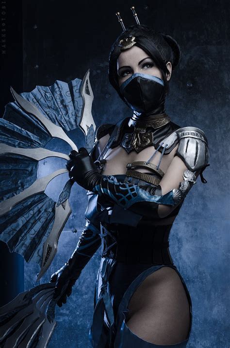 Фантастический Косплей на Китану Kitana и Кэсси Кейдж Cassie Cage