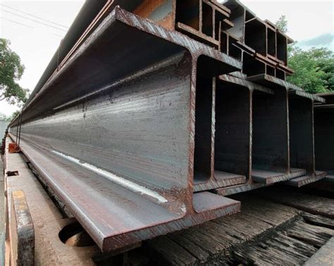 Wide Flange Beams In Modern Architecture Intsel Steelbushwick Metals