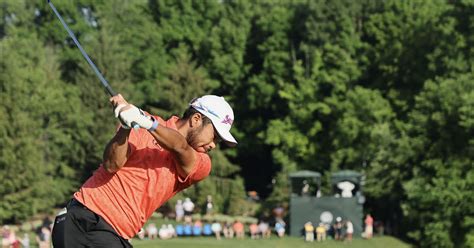 松山英樹が2位に浮上、比嘉一貴は予選落ち｜メモリアルトーナメント第2日