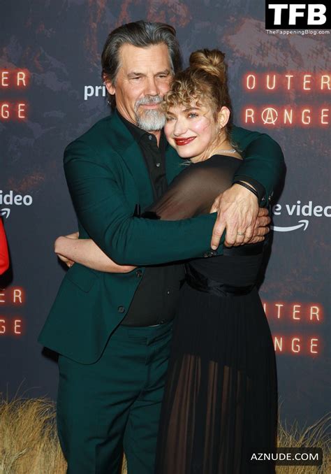 Imogen Poots Sexy Seen Flaunting Her Hot Body In A See Through Dress At