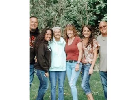 Karen E Chichester Obituary 2025 Yakima Wa Shaw And Sons Funeral Home