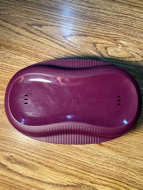 Tupperware Microwave Breakfast Maker Egg Cooker 2 Piece Purple Handy