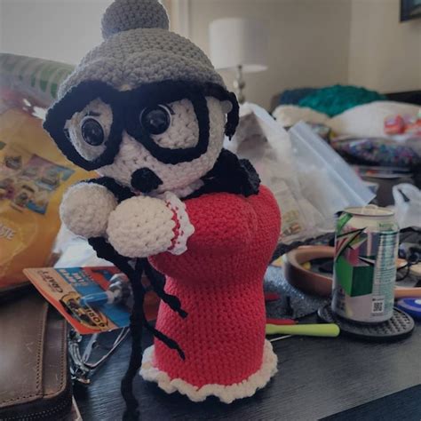 Granny Grandma Crochet Pattern Amigurumi Pin Cushion En Es It Fr Pt