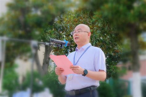 安徽建工技师学院望湖校区举行2023级新生军训开营典礼