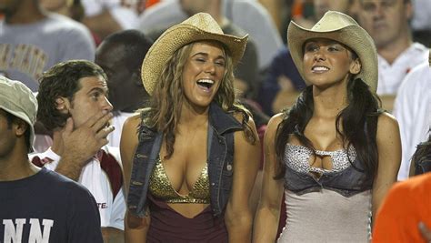 Legendary FSU Fan Who Turned On All Of America Poses Nearly Naked 20