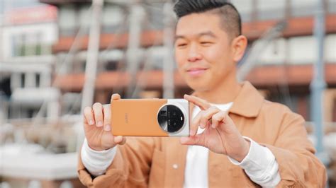 OPPO Find X6 Pro now official