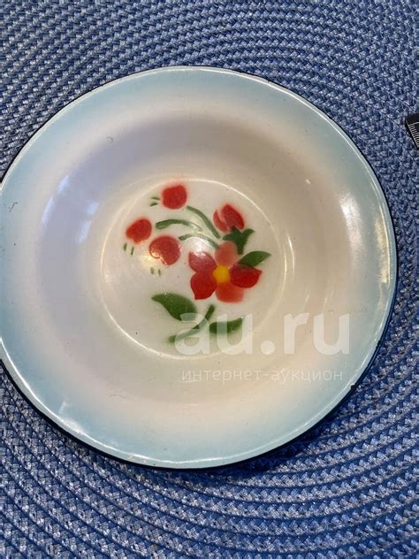 Тарелка мелкая эмал СССР — купить в Красноярске Состояние Б у Тарелки блюда салатники на