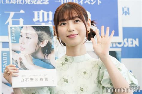 画像69 白石聖、初水着撮影で鍛え上げた美腹筋披露 ボディメイク法明かす「腸のマッサージをめちゃくちゃしていました」【unveil