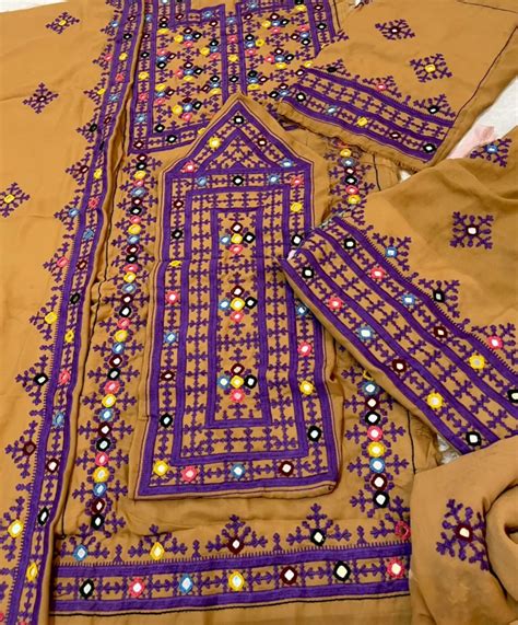 ‎گالری شیک یمنالباس بلوچیدوچدستدوزچادر‎ ‎حمایت شمادلگرمی ماست 🤍و کن قشنگم😍😍 طرح جدید بنفش