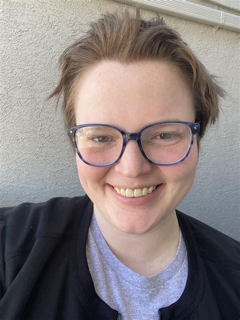 Im The Girl Who Cut All Her Hair Off In The Bathroom Last Month After