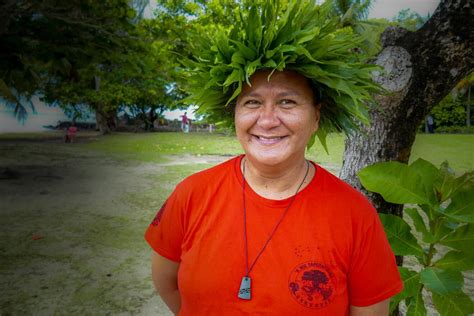 Titaua Raapoto Le Tapa Comme Seconde Peau Femmes De Polynésie