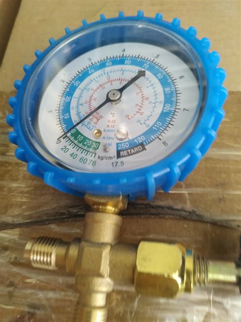 Car Refrig 134a And Hychill Single Low Pressure Gauge And Manifold 1 Hose