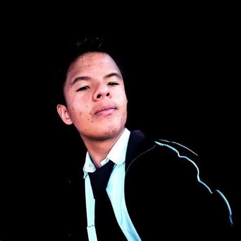 Stream El Halcón Real Music Listen To Songs Albums Playlists For Free On Soundcloud