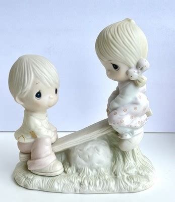 Precious Moments Love Lifted Me Figurine E 1375 A Nib 1978 Rare Ebay
