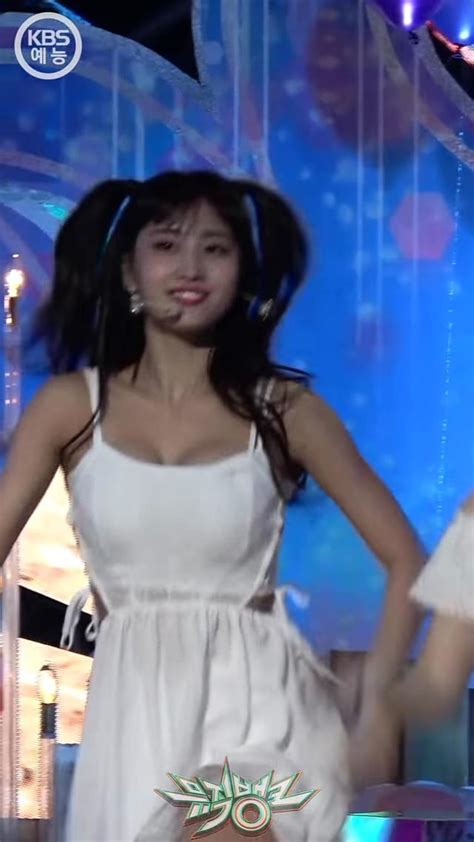 Momo😋🍈🍈 Rtwicensfw