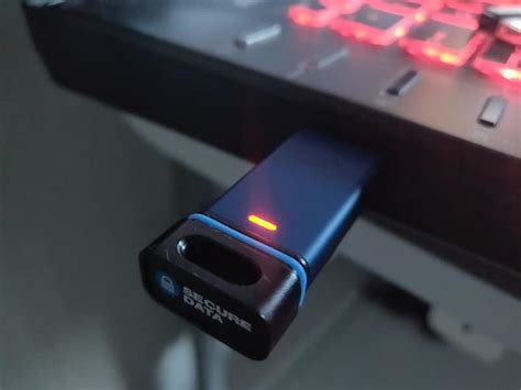 SecureUSB Hardware Encrypted USB Flash Drive Review