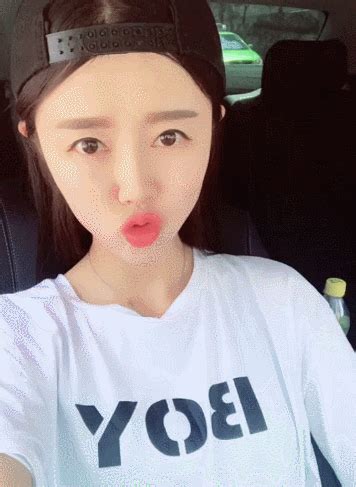 美女图片表情 搞笑表情