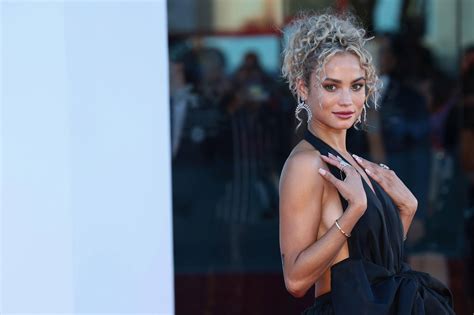 Cine e iubita secretă a lui Kylian Mbappe Primele imagini cu vedeta