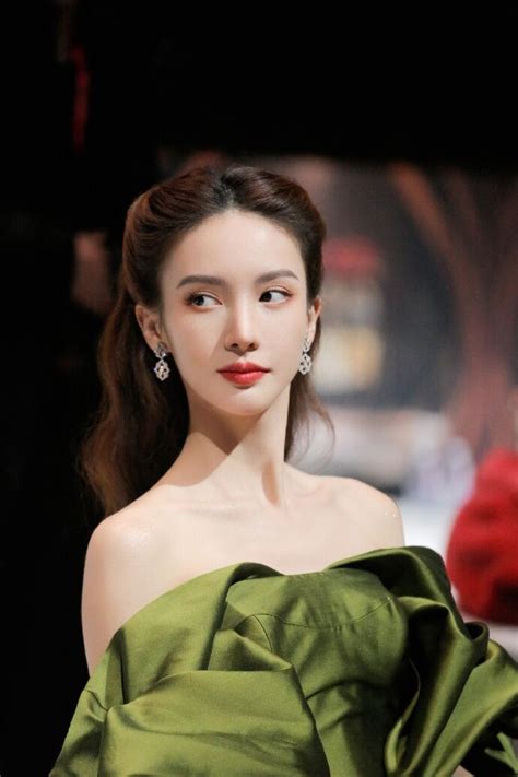 Kim Thần Diễn Viên Cbiz Thành Công Nhất Hiện Nay Với 3 Phim Gây Bão