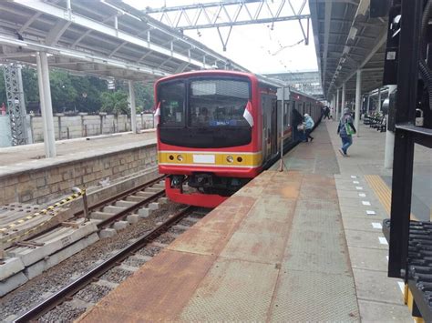 Jadwal Kereta KRL Jatinegara Bogor Depok Duri Hari Ini 2025