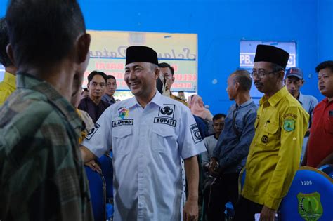 Giliran Ketua RT RW Kadus Hingga Tomas Di Sekayu Dapat THR