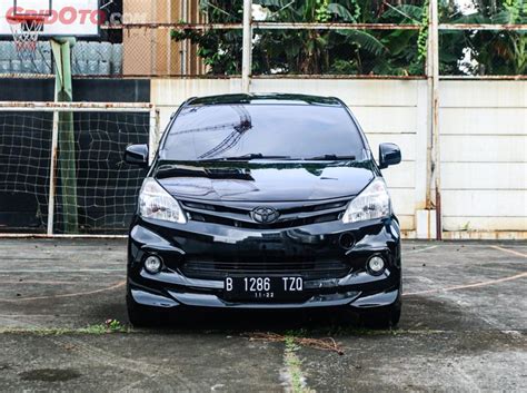 Modifikasi Toyota Avanza Geng Hitam Mantap Pilih Gaya Racing Look