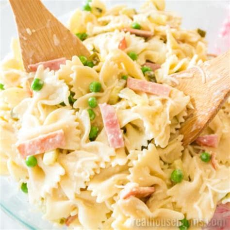 Creamy Ham And Cheese Pasta Salad ⋆ Real Housemoms