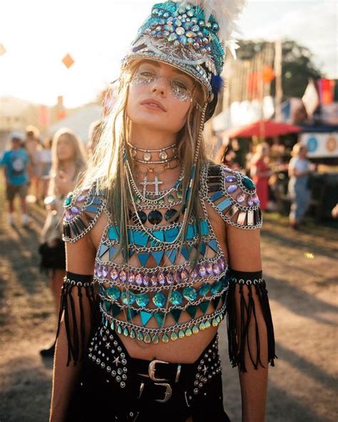 ELocalIQ 17 Summer Festival Fashion Trends