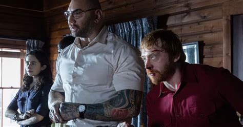 Lo Nuevo De M Night Shyamalan Es Una Película De Suspenso Construida A