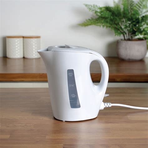 Essentials White 1l Kettle Wilko
