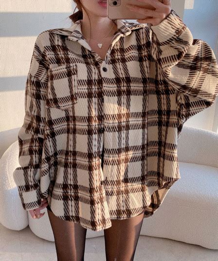 겨울셔츠남방 도톰 오버핏 기모 체크 롱 셔츠 남방 에이블리