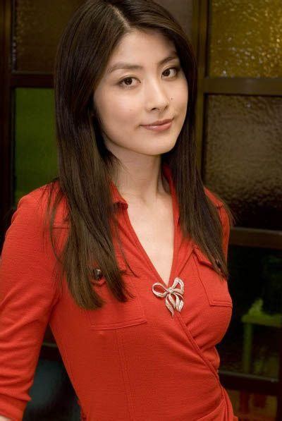 與古天樂相媲美女星，家世顯赫向華強也忌憚她，悄悄捐建30所學校 每日頭條
