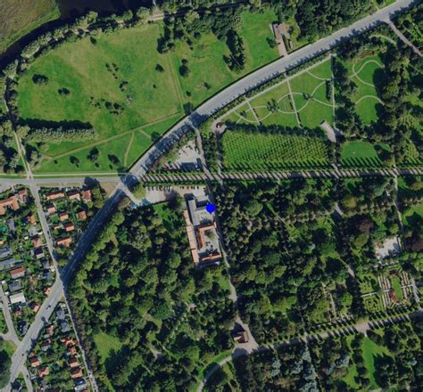 Oblique Photos View Buildings Via Aerial Oblique Photos