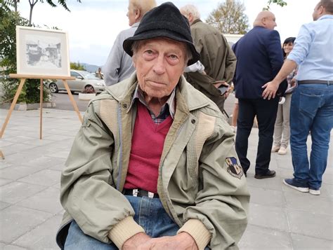 Почина художникът Никола Митов Кумарицата Спомен