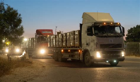 First Aid Trucks Enter Gaza Strip From Israels Northern Crossing The