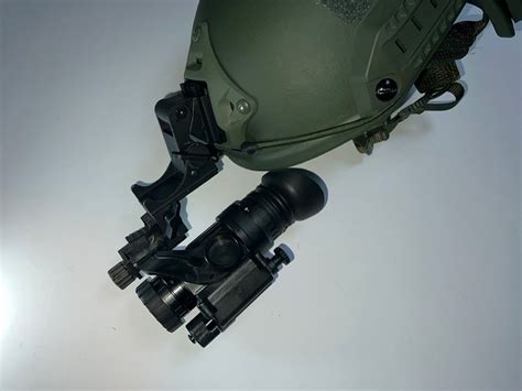 Монокуляр Pvs 14 нічне бачення 3 покоління 180 000 грн Телескопи біноклі Київ на Olx