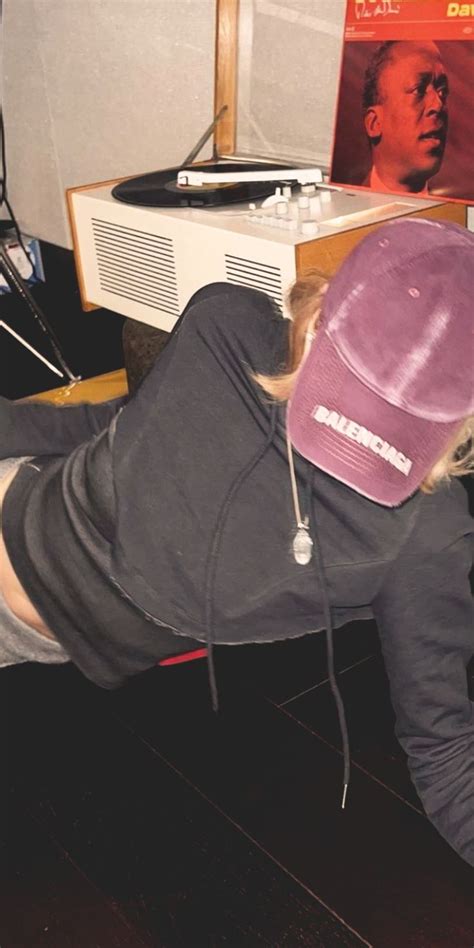 Stunning Lisa Wallpapers