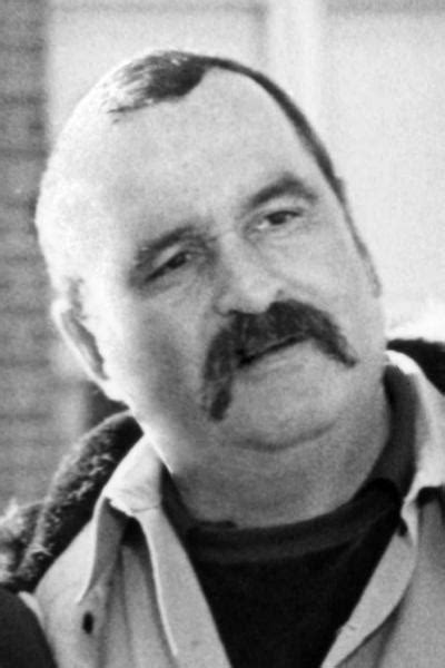 Stuart Rosenberg About Entertainment Ie