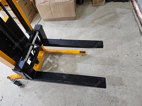 Sy리프트 미니 전동 포크 리프트 소형 스태커 Sef 산업자재 중고나라